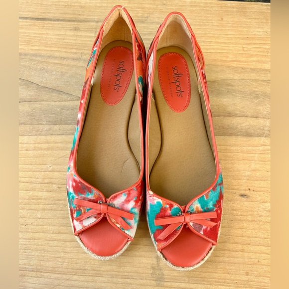 Softspots | Shoes | Softspots Orange Floral Espadrille Sandals 9w ...